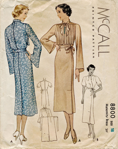 McCall 8800 – The Blue Gardenia